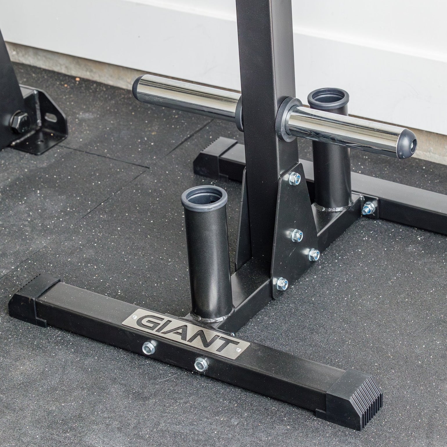 GIANT Bumper Plate Tree w/ Bar Storage – Giant Lifting