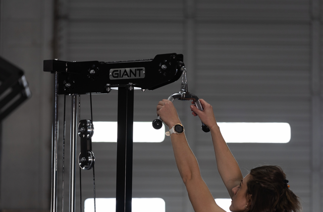 GIANT Tricep Pushdown Cable Attachment – Giant Lifting